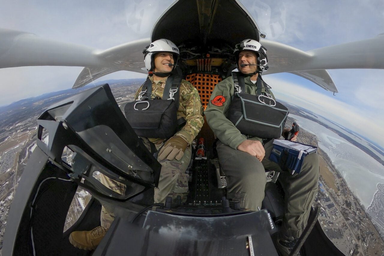 USAF Pilots Conduct First-Ever Crewed eVTOL Flight with BETA Aircraft ...