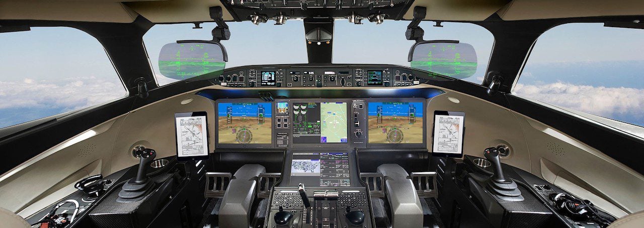 Bombardier Keeps Vision Flight Deck in Launch of New Global 8000 Jet ...