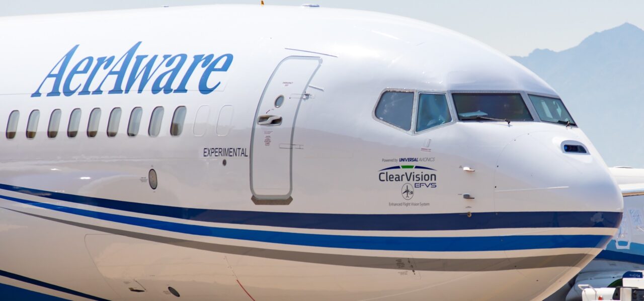 AerSale Gives 737NG Pilots a Wearable Enhanced Vision System ...