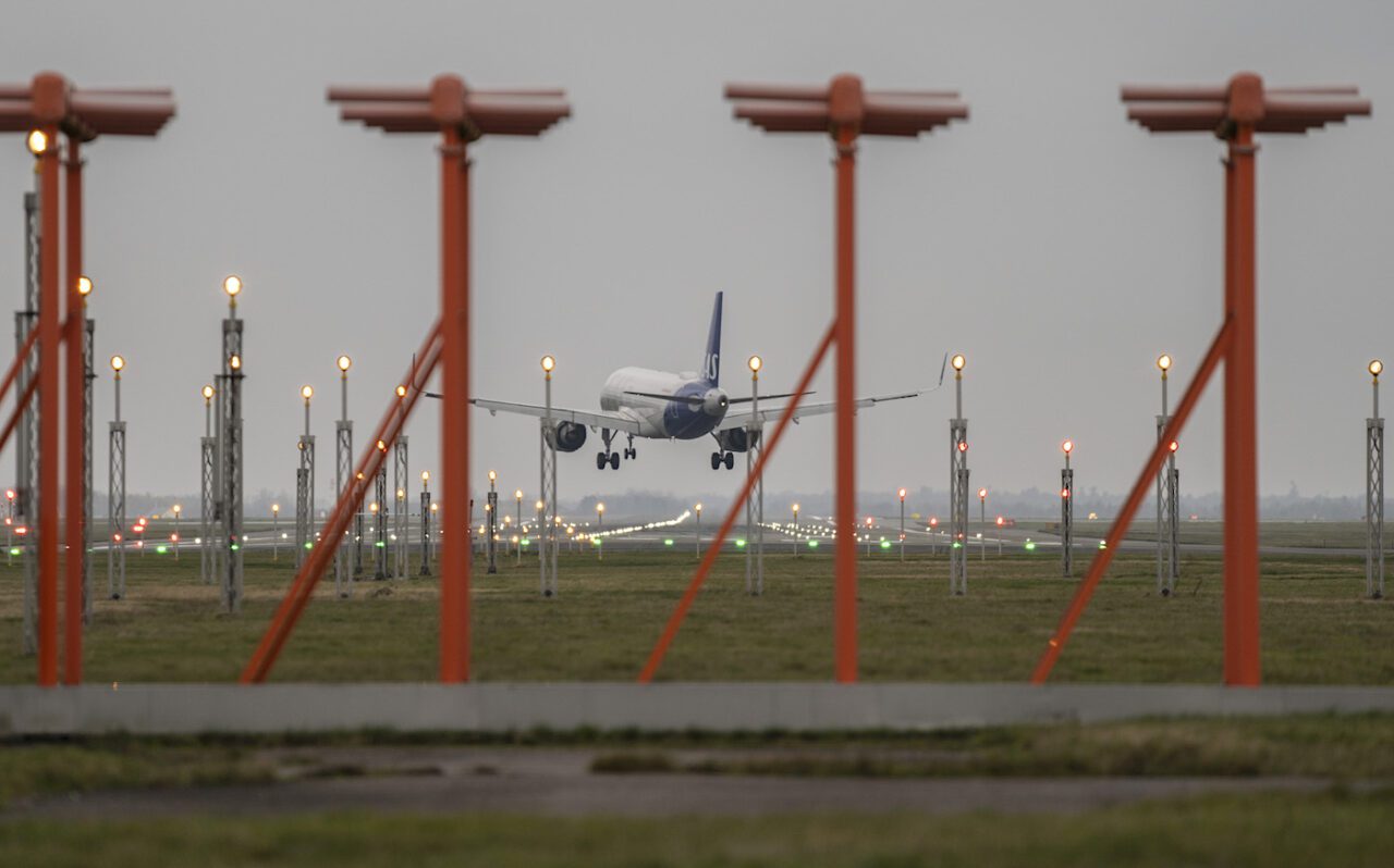 Eurocontrol Explains Why 5G Radio Altimeter Interference Risk is Lower ...