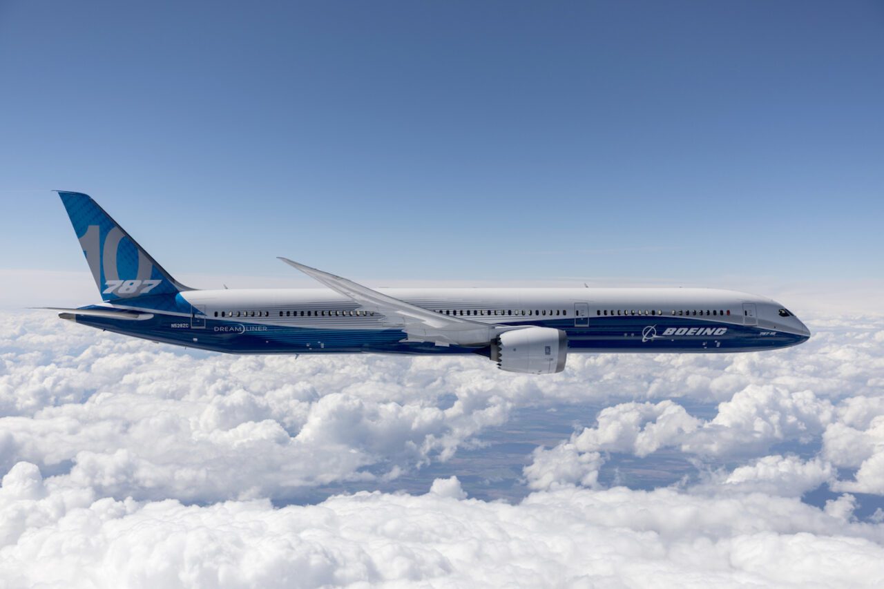 National Aviation Day: Looking Back at How Boeing Integrated the 787's Avionics Systems ...