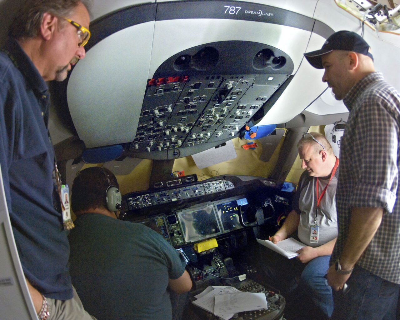 National Aviation Day: Looking Back at How Boeing Integrated the 787's ...