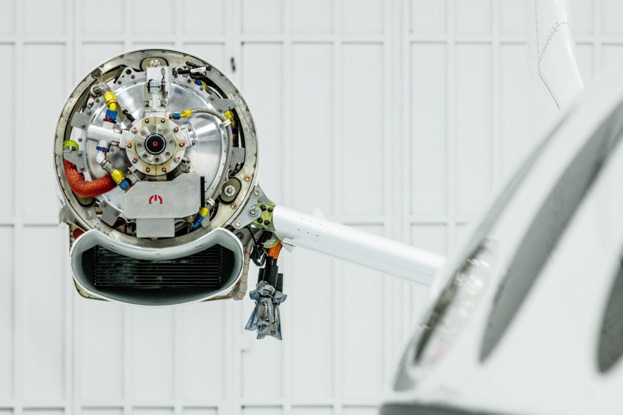 WATCH: Eviation’s All-Electric Alice Completes First Flight - Avionics ...