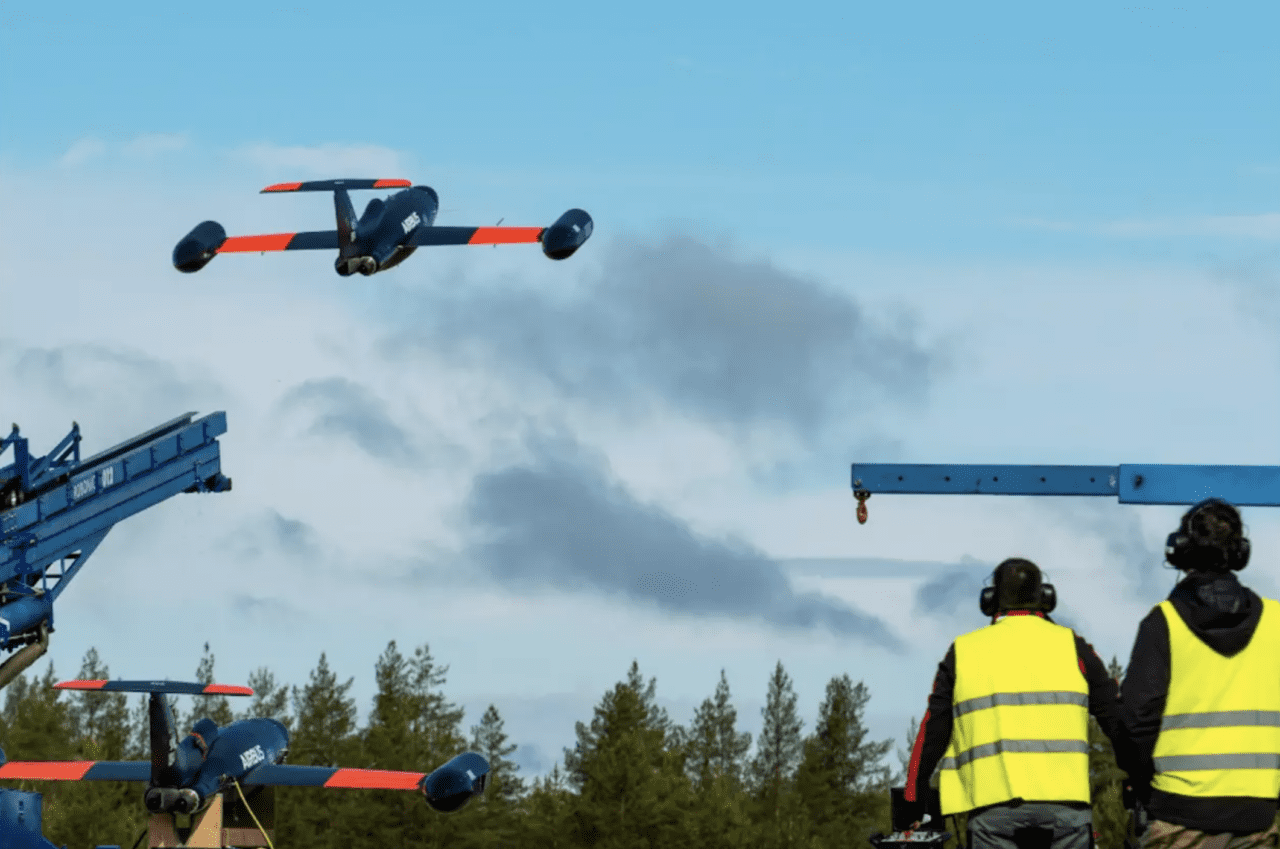 Airbus Leads Large-Scale Manned-Unmanned Teaming Flight Demo - Aviation ...