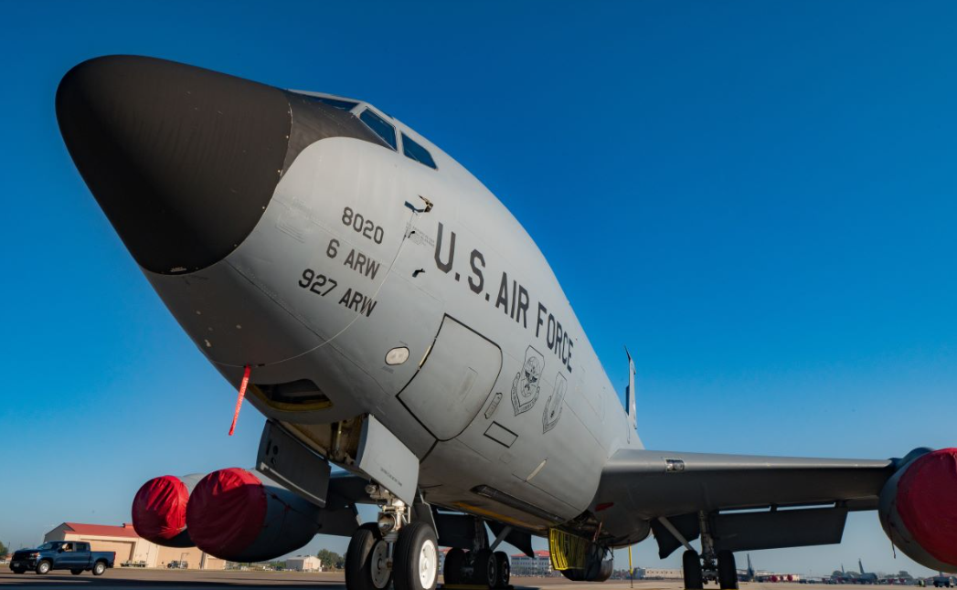 USAF and Merlin Labs Explore Autonomous Options for KC-135 - Avionics ...