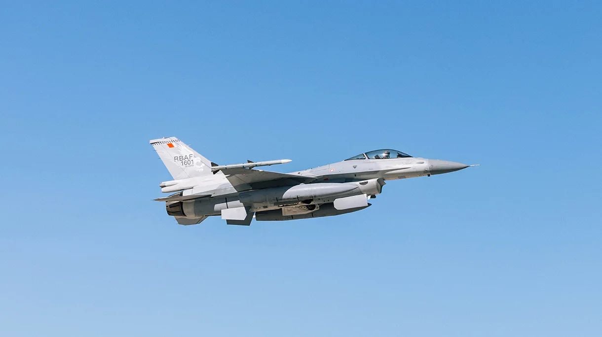 Viper Shield Has First Flight on F-16 at Edwards AFB - Aviation Tech Today